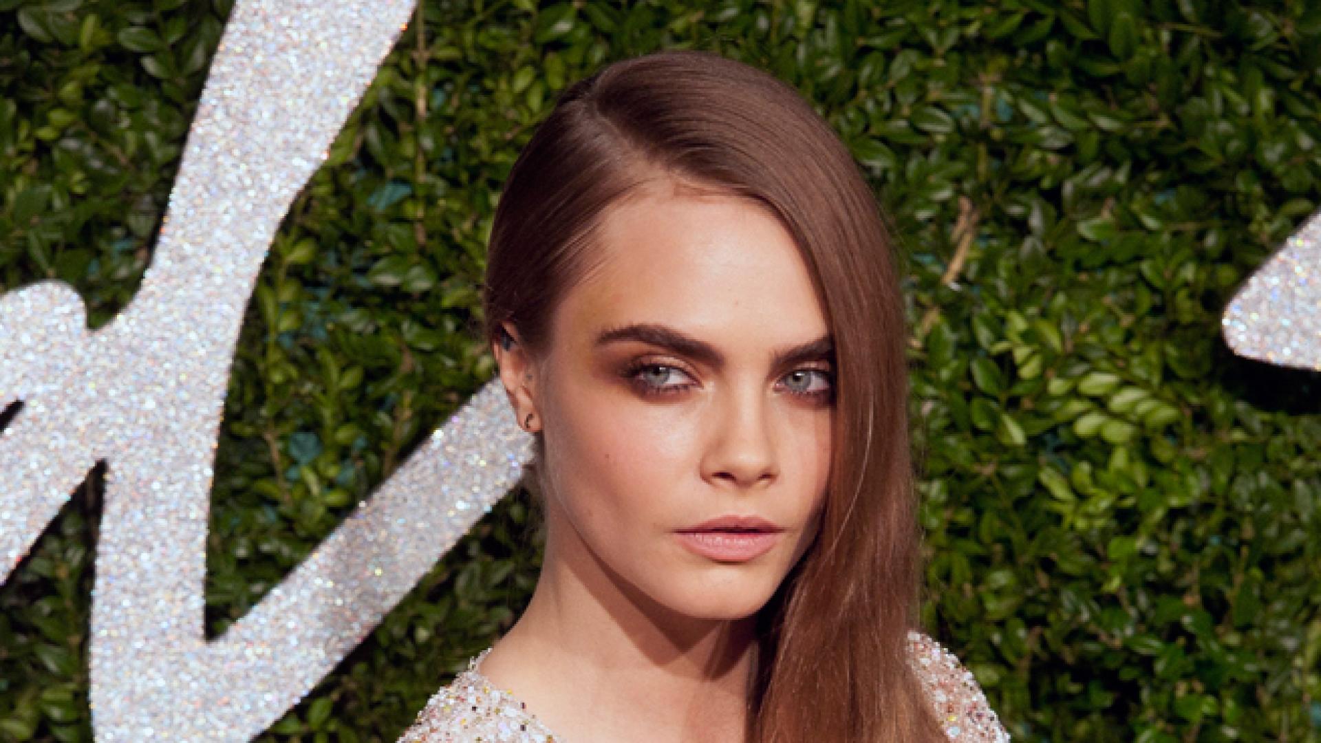 Кара Делевин - талантлива и класна - Любопитно - Vesti.bg