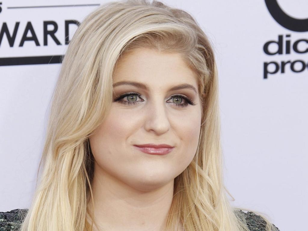 Меган Трейнър подновява концертите си - Развлечения | Vesti.bg