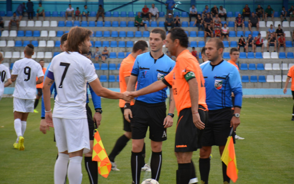 Септември Симитли с драматична първа победа - БГ Футбол - Трета лига ...