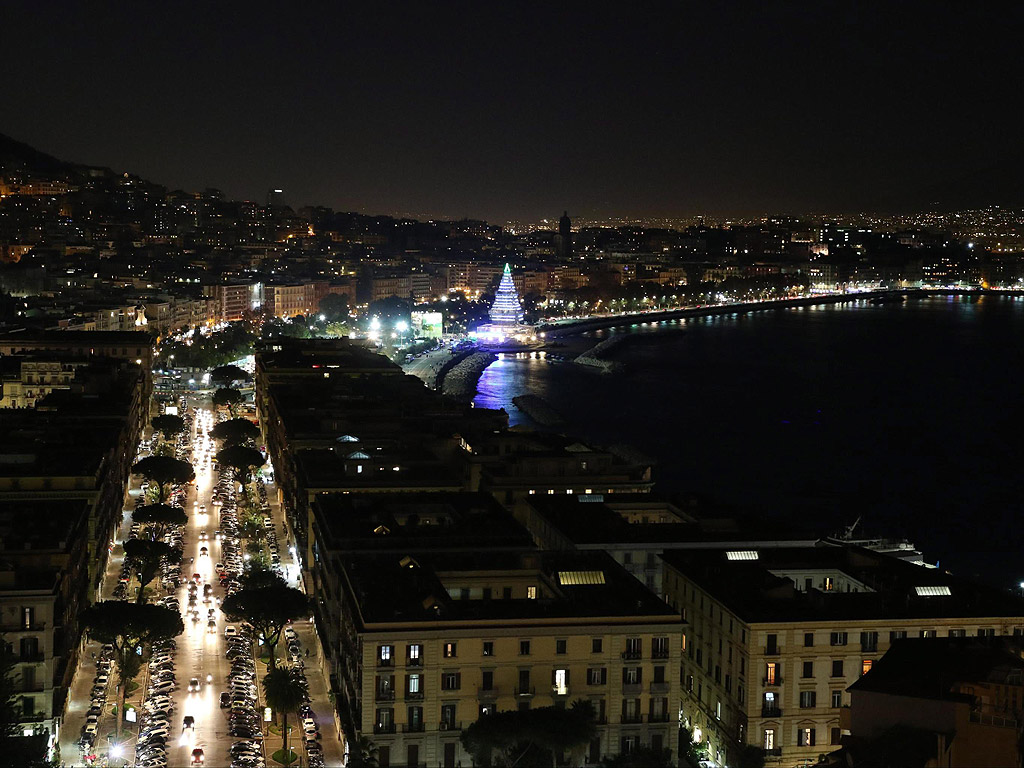 Коледното настроение завладя света - Сн. 30 Фото галерии - Vesti.bg