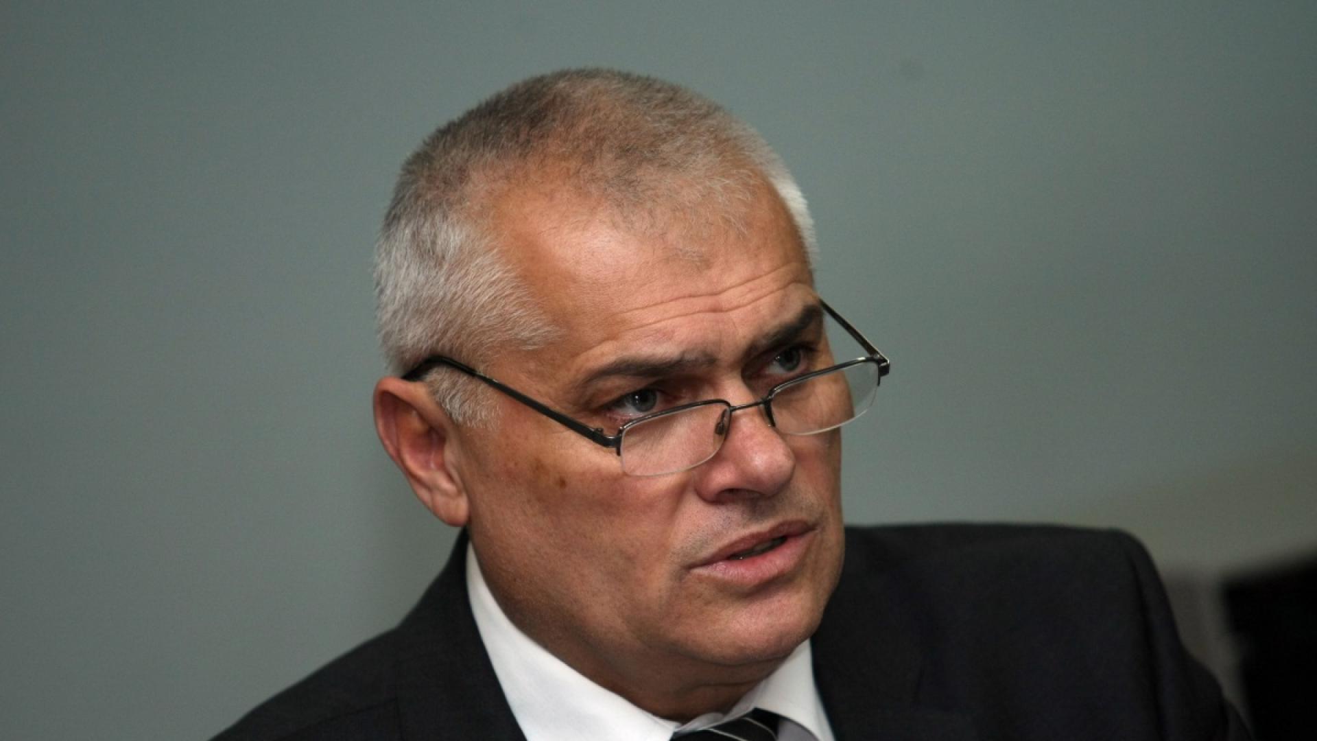 Валентин Радев: Леко не разбирам за какво протестират полицаите|Vesti.bg