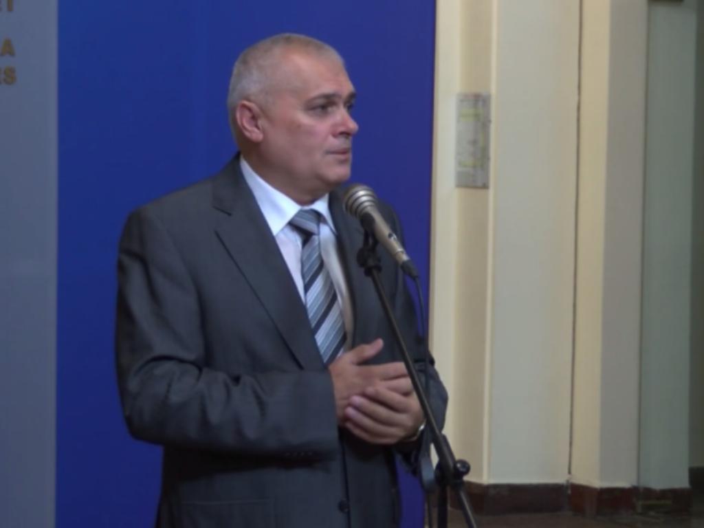 Радев: Не се връщат мутрите, убийствата са в пъти по-малко - България ...