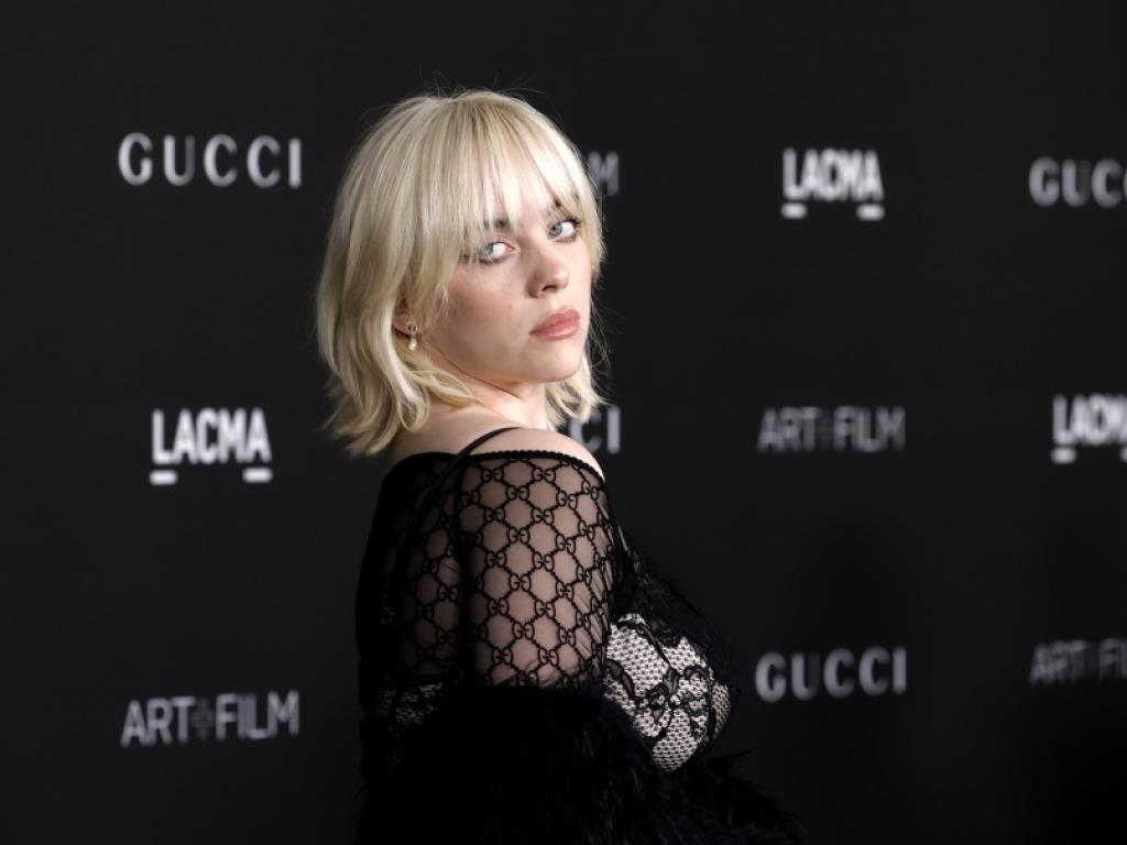 Били Айлиш изненада с нова визия (СНИМКИ) - Любопитно - Vesti.bg