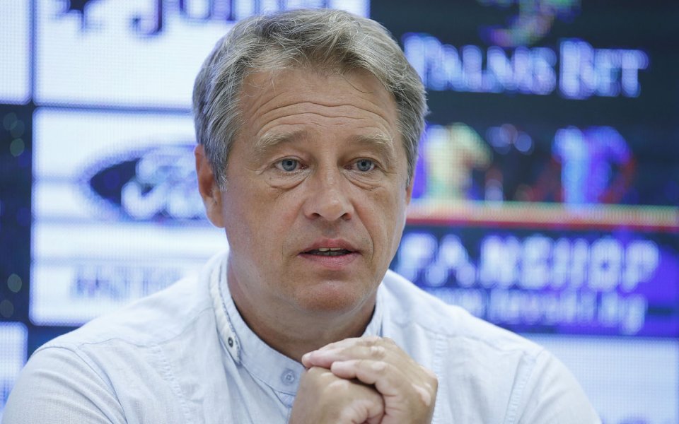 Иво Ивков: Горчилката е голяма - БГ Футбол - efbet Лига - Gong.bg