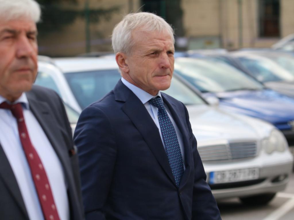 Привикаха Гриша Ганчев в полицията - България - Vesti.bg