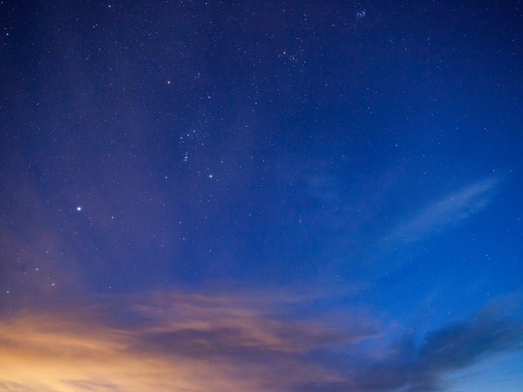 Загадъчно "огнено кълбо" е преминало над Шотландия и Северна Ирландия ...