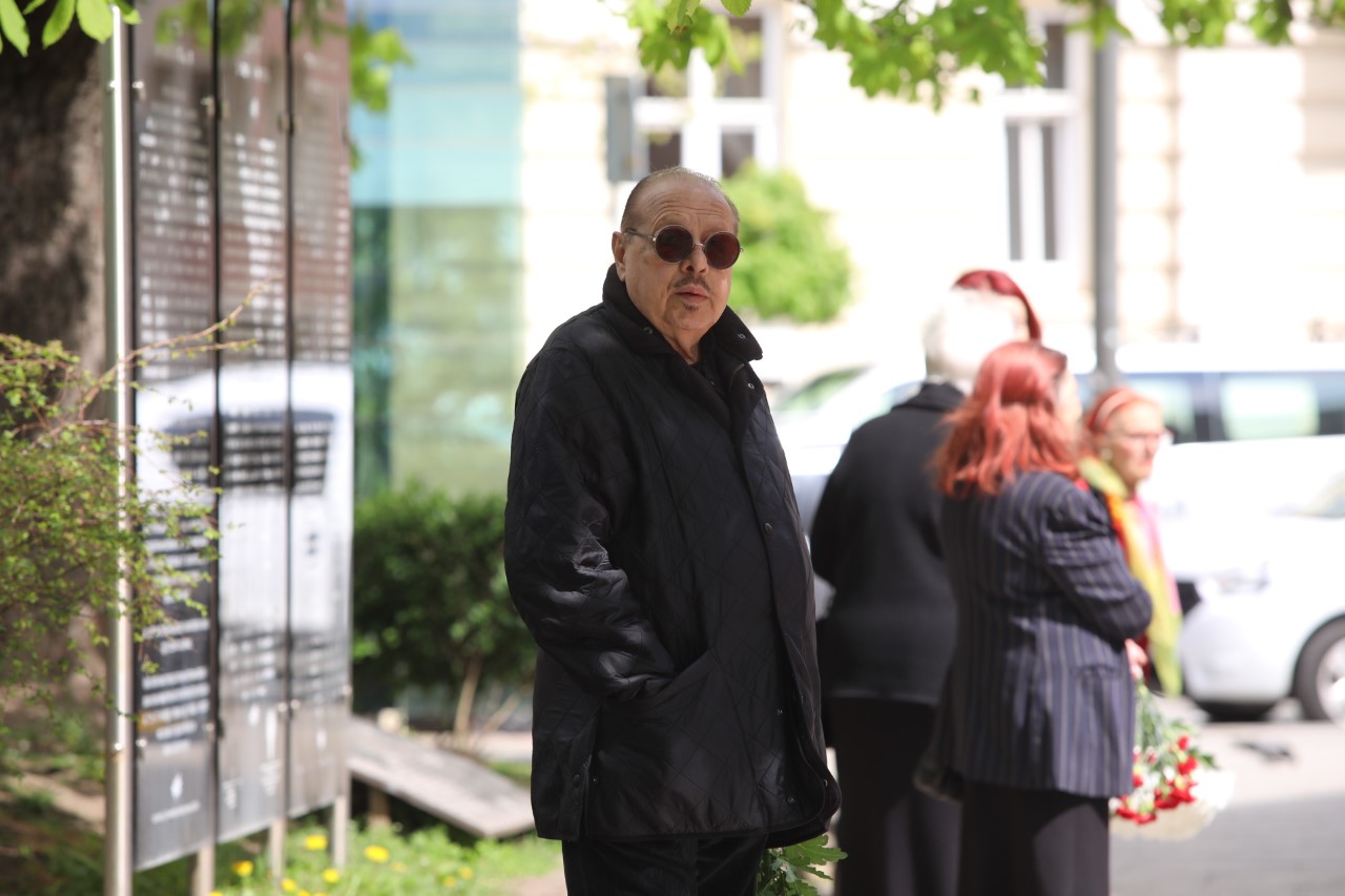 Поклонение в памет на Христо Куртев в храм "Света Неделя" - Фото ...