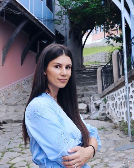 Цвети Пиронкова на 37: Щастлива майка на две момчета - 3/4 - Фото галерии - Edna.bg