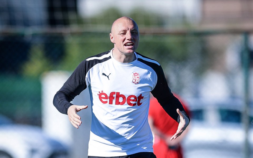 Официално: ЦСКА 1948 освободи Иван Иванов - БГ Футбол - efbet Лига - Gong.bg