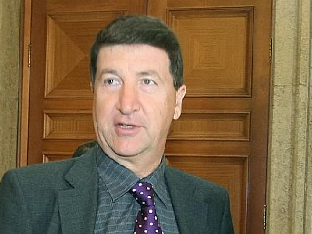 Стоян Сталев напуска агенцията за инвестиции - Пари | Vesti.bg